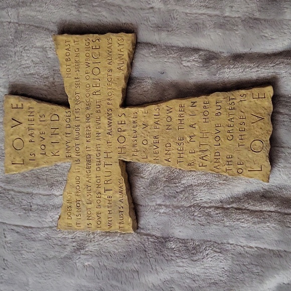 inspirio | Wall Decor | Inspirational Resin Cross Decor With Bible ...